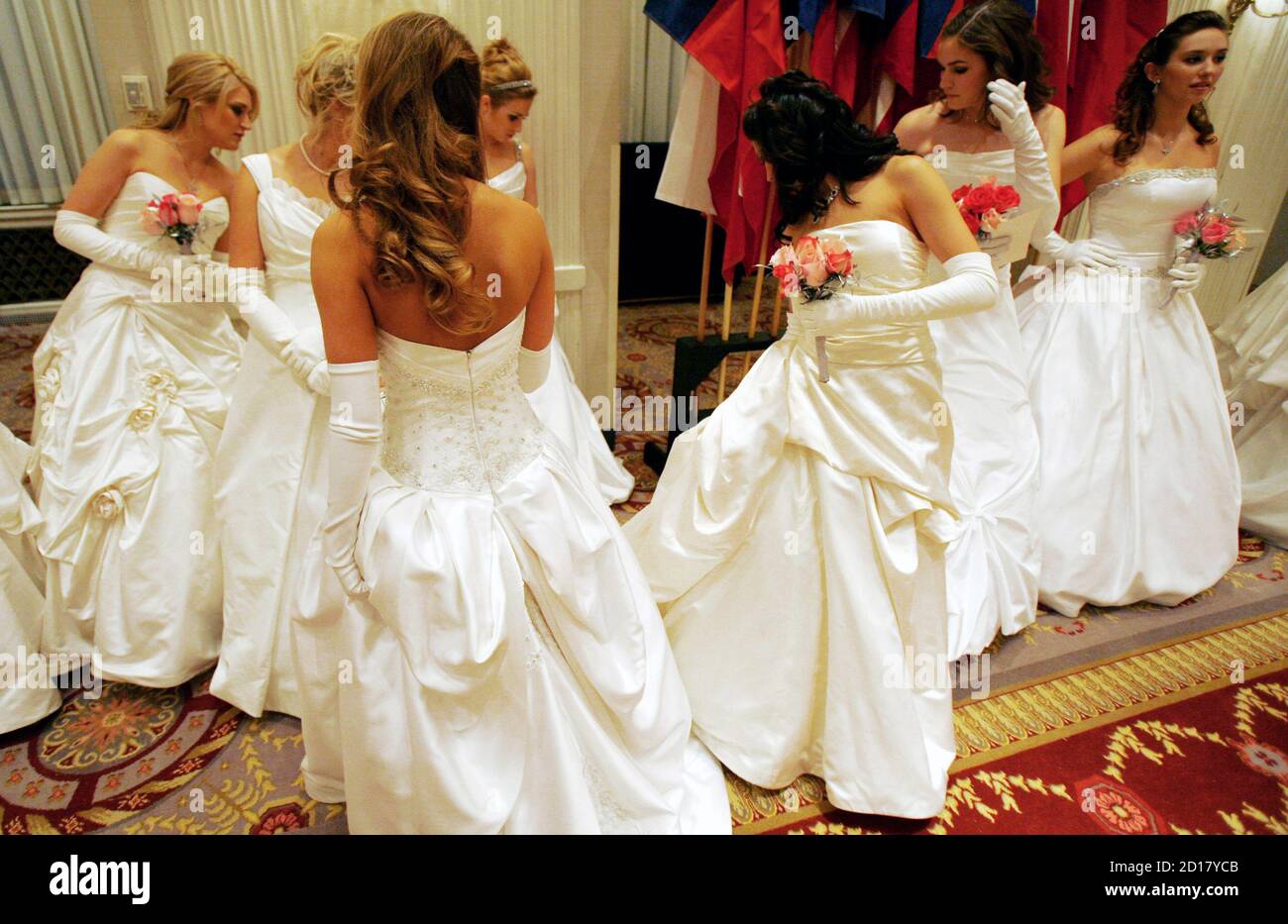 Debutantes Presented High Resolution Stock Photography and Images - Alamy