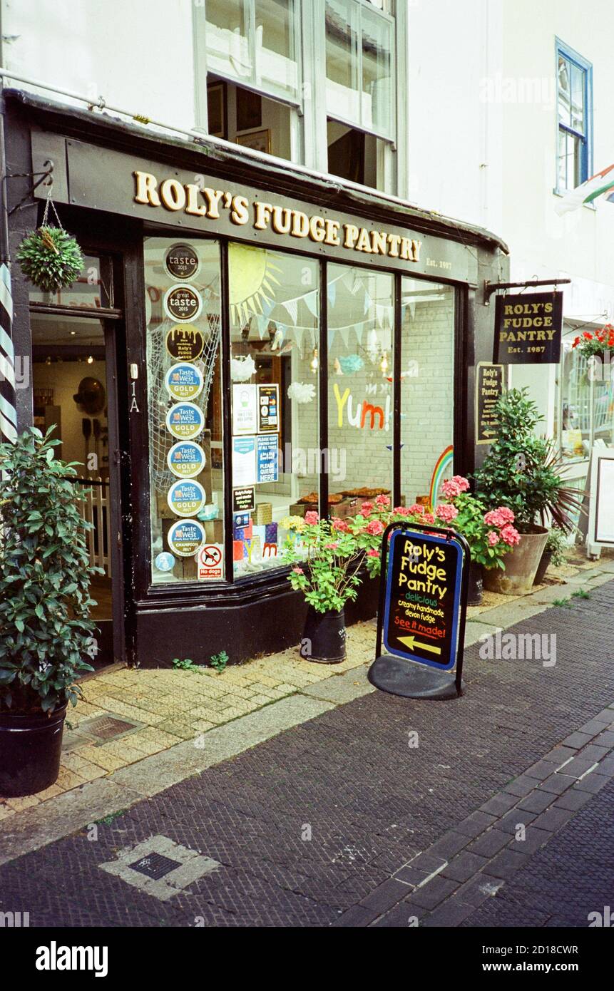 Rolys fudge shop hi-res stock photography and images - Alamy