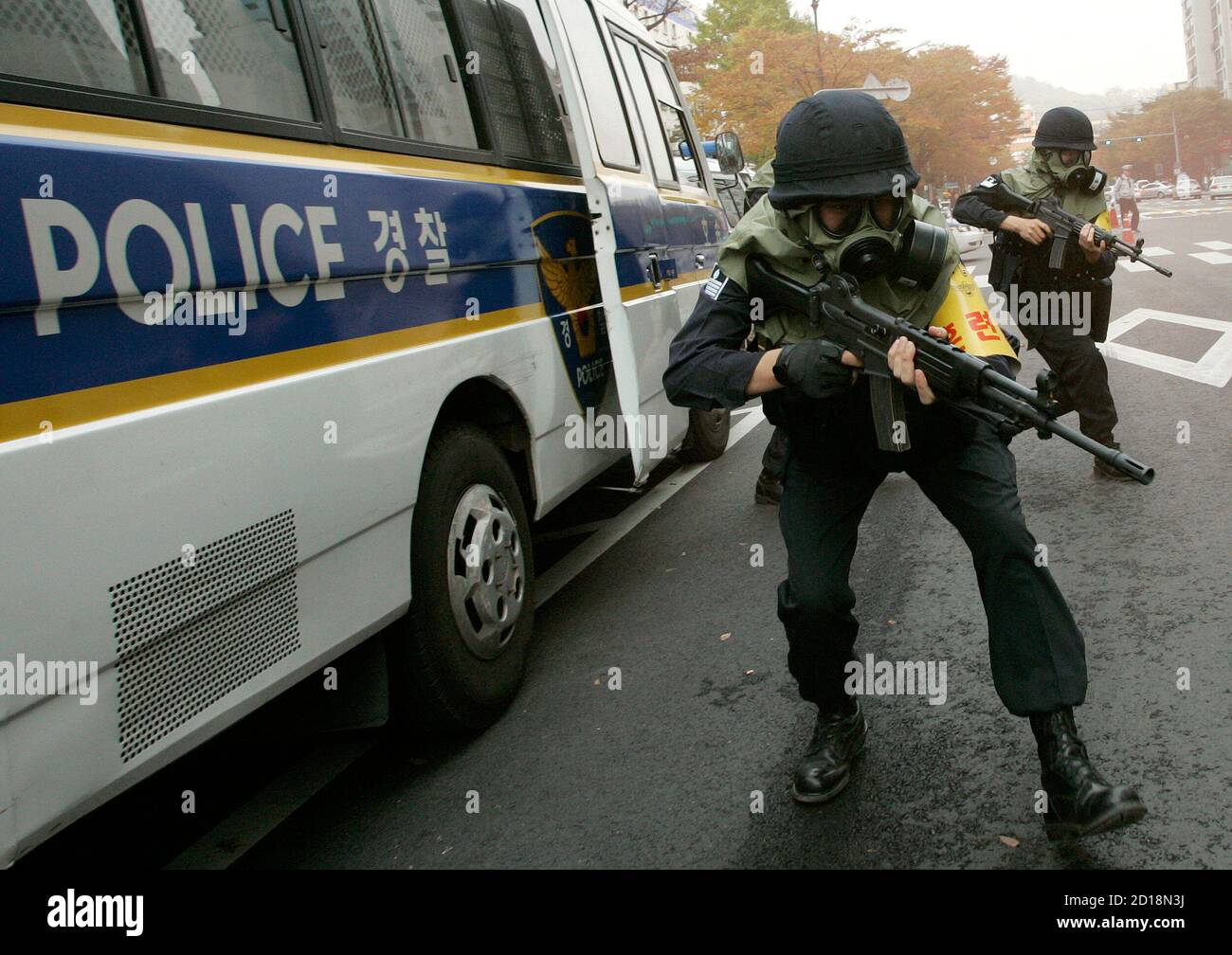 Members Special Weapons Tactics Swat High Resolution Stock Photography ...