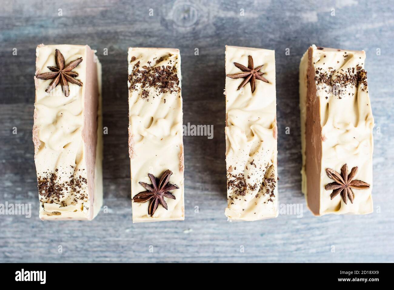 Diy coconut craft hi-res stock photography and images - Alamy