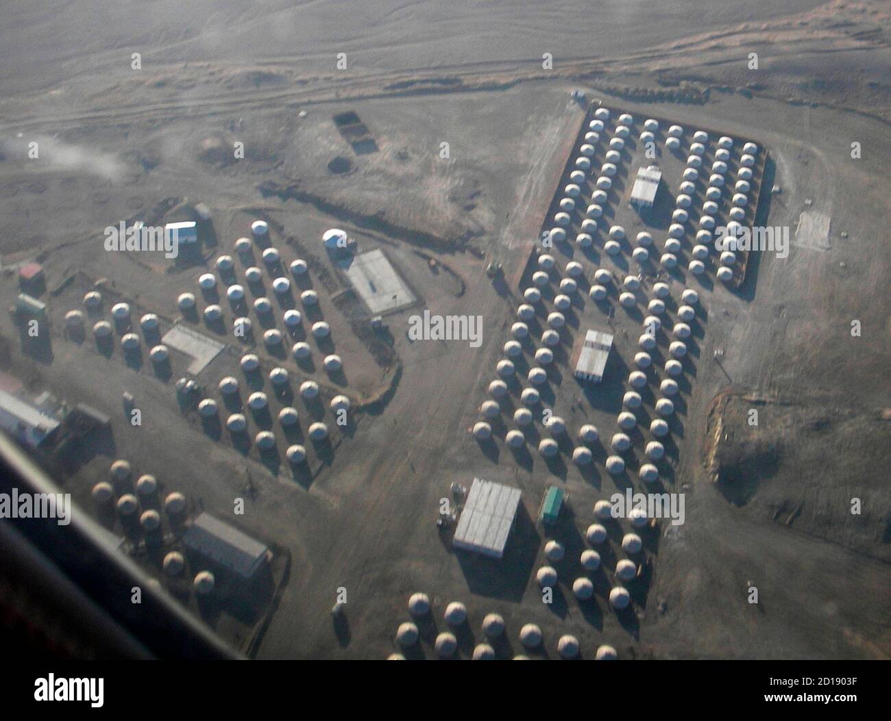 Copper gold drill core hi-res stock photography and images - Alamy