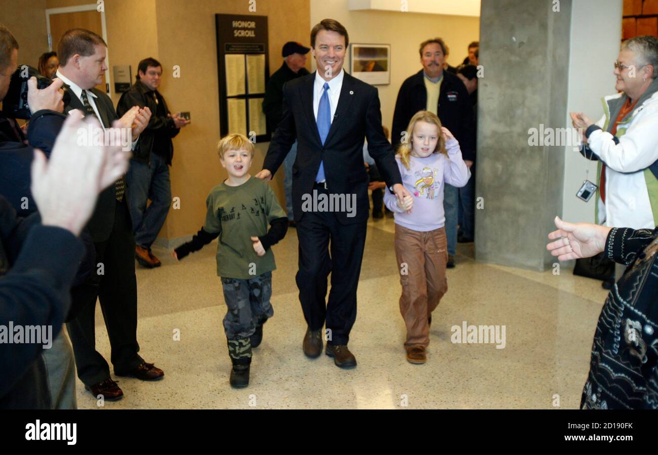 Emma claire edwards jack edwards hi-res stock photography and images ...