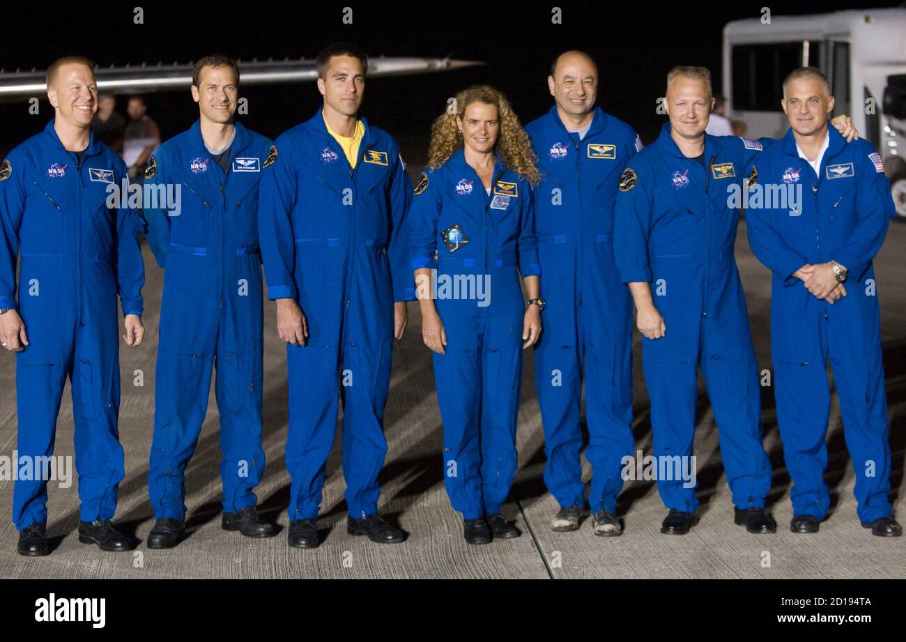 Astronaut group photo hi-res stock photography and images - Alamy