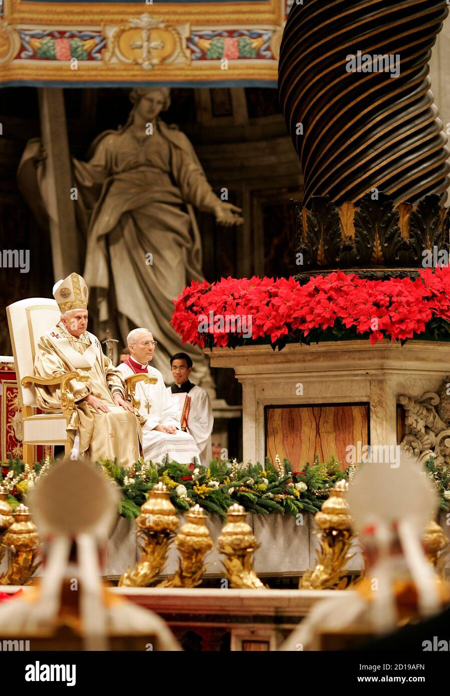 Midnight mass at the vatican hi-res stock photography and images - Alamy