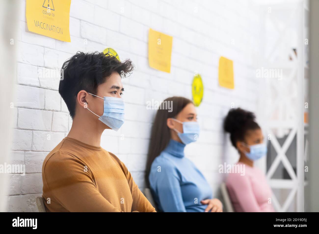 Sick people waiting in hospital hi-res stock photography and images - Alamy