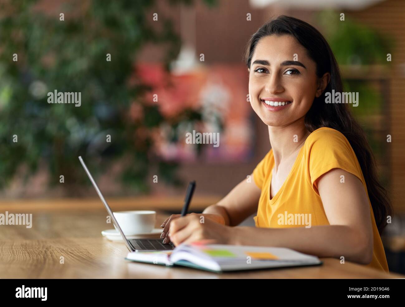 Part time job student hi-res stock photography and images - Alamy