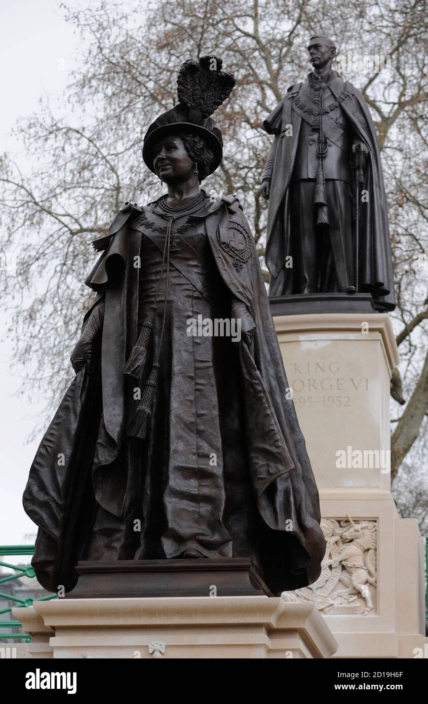 King george vi queen mother memorial hi-res stock photography and ...