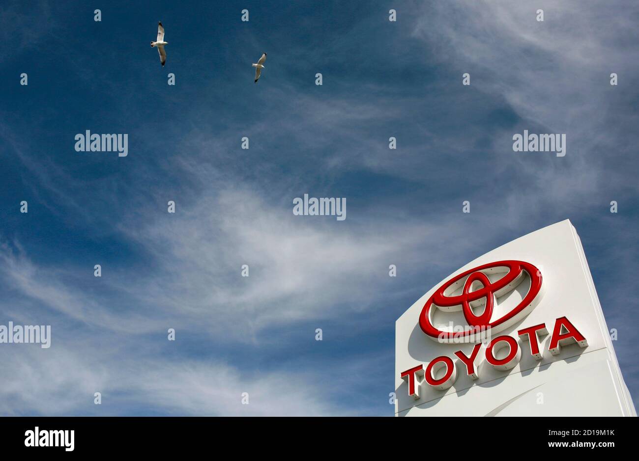 Toyota sign hi-res stock photography and images - Alamy