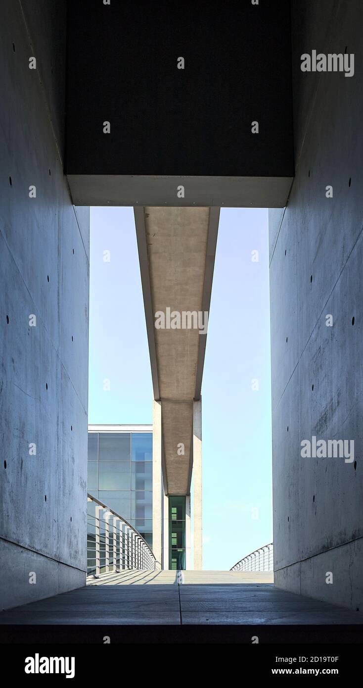 Empty footbridge hi-res stock photography and images - Alamy