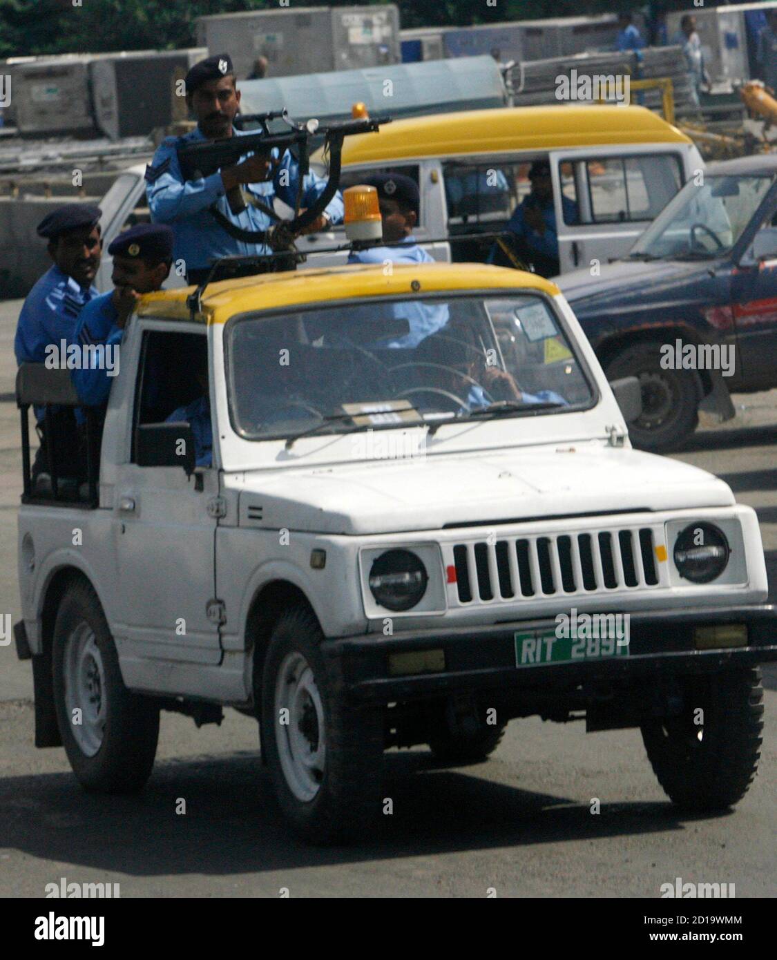 Saudi Police Car High Resolution Stock Photography and Images - Alamy