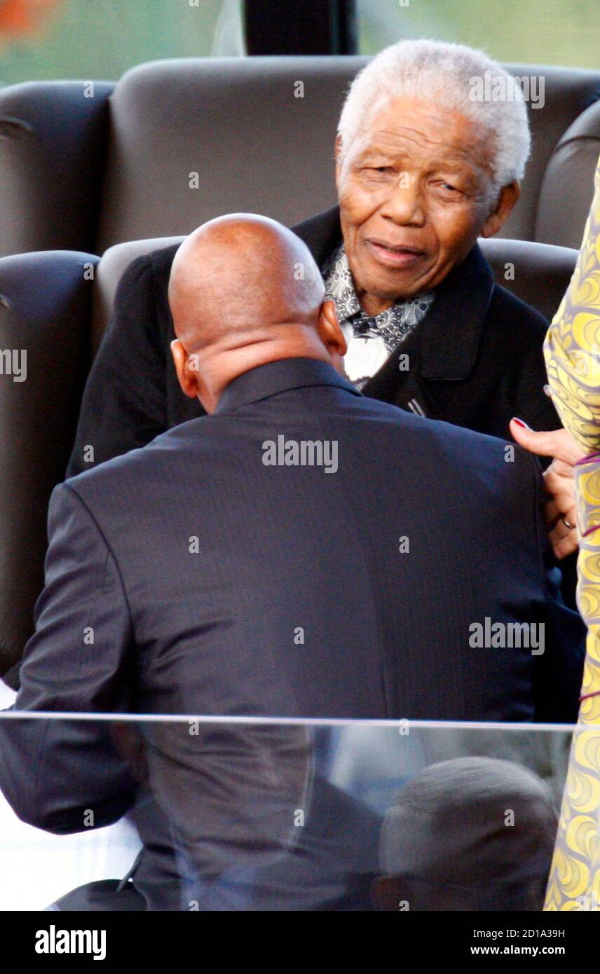 President mandela inauguration hi-res stock photography and images - Alamy