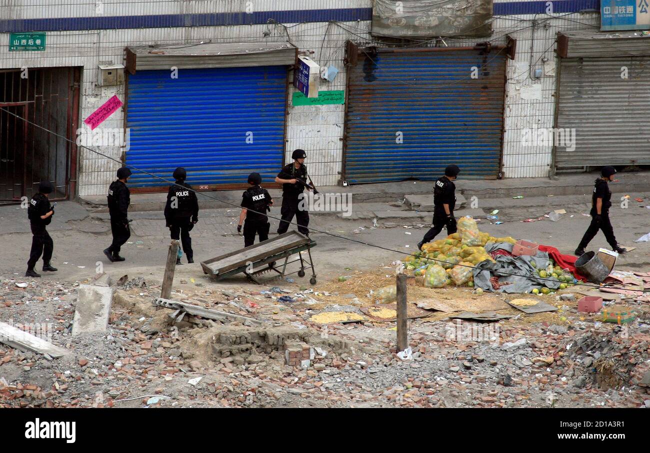 Slum Area China High Resolution Stock Photography and Images - Alamy