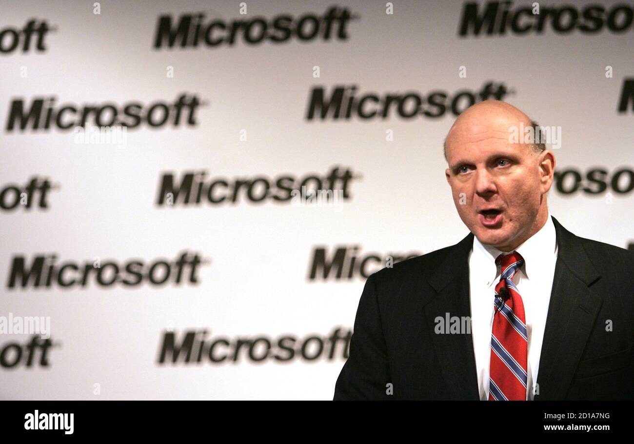 Microsoft server hi-res stock photography and images - Alamy