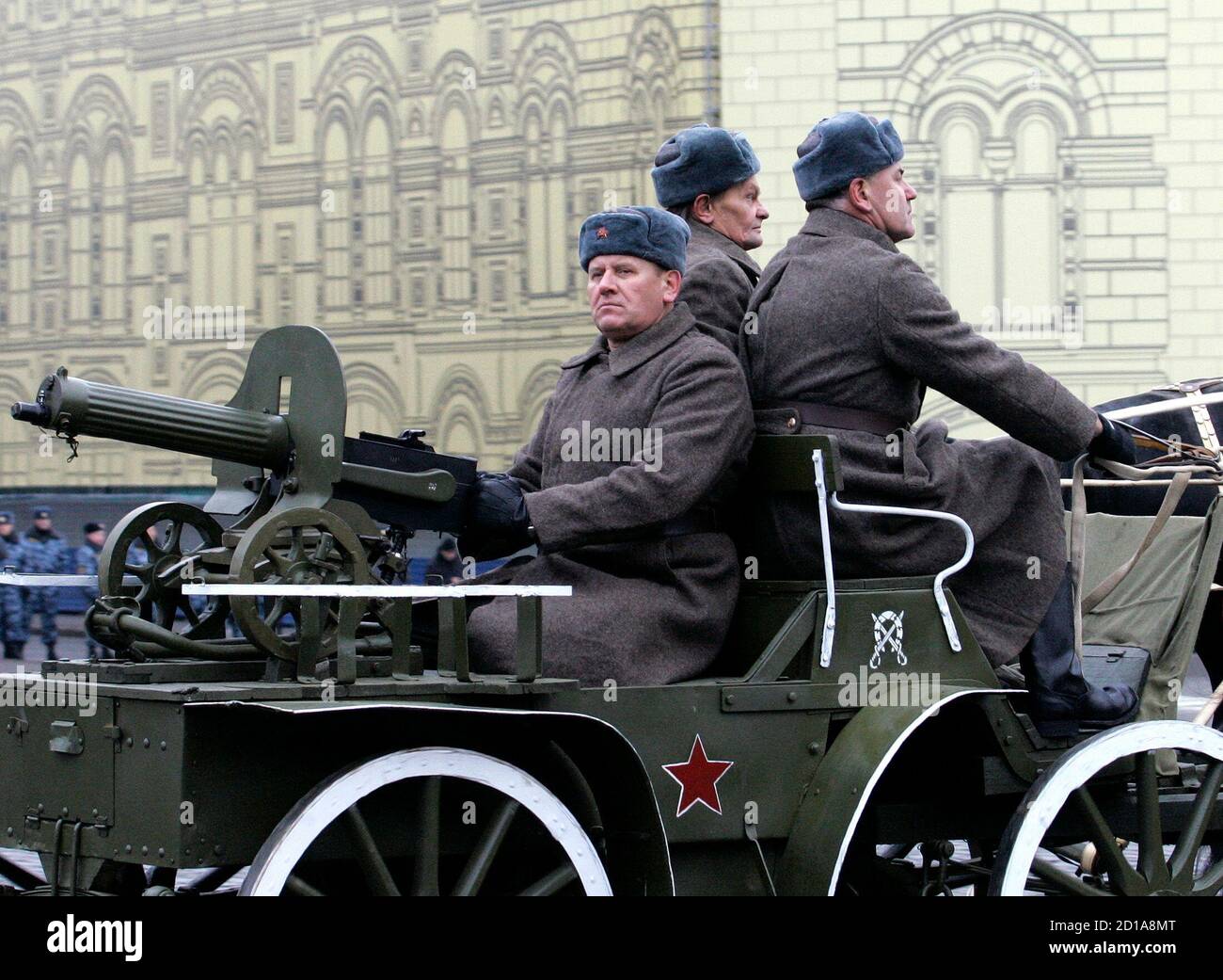 Red army parade hi-res stock photography and images - Alamy