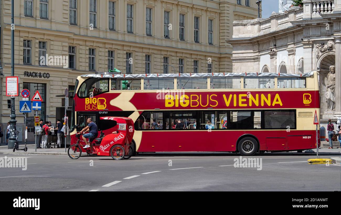 Big Bus Vienna High Resolution Stock Photography and Images - Alamy