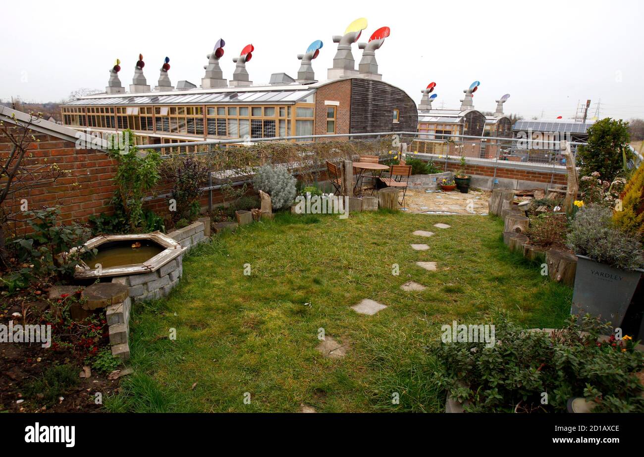 Bedzed Beddington Zero Energy Development High Resolution Stock ...