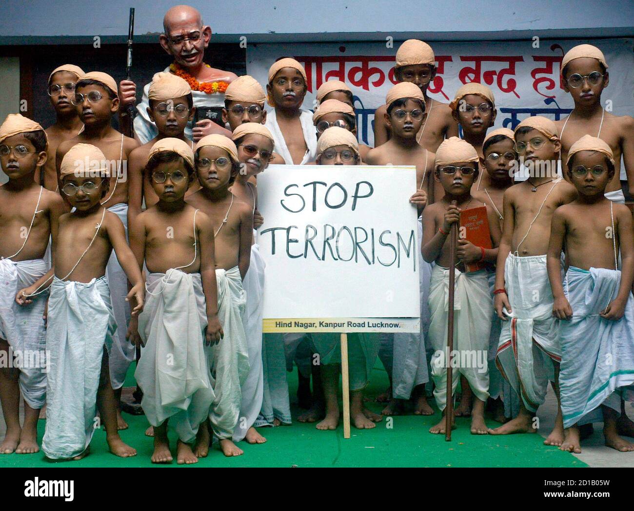 Mahatma gandhi child hi-res stock photography and images - Alamy