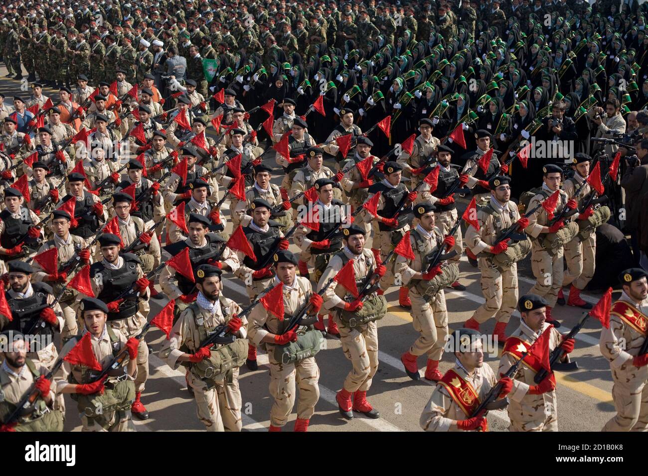 Iran militias hi-res stock photography and images - Alamy