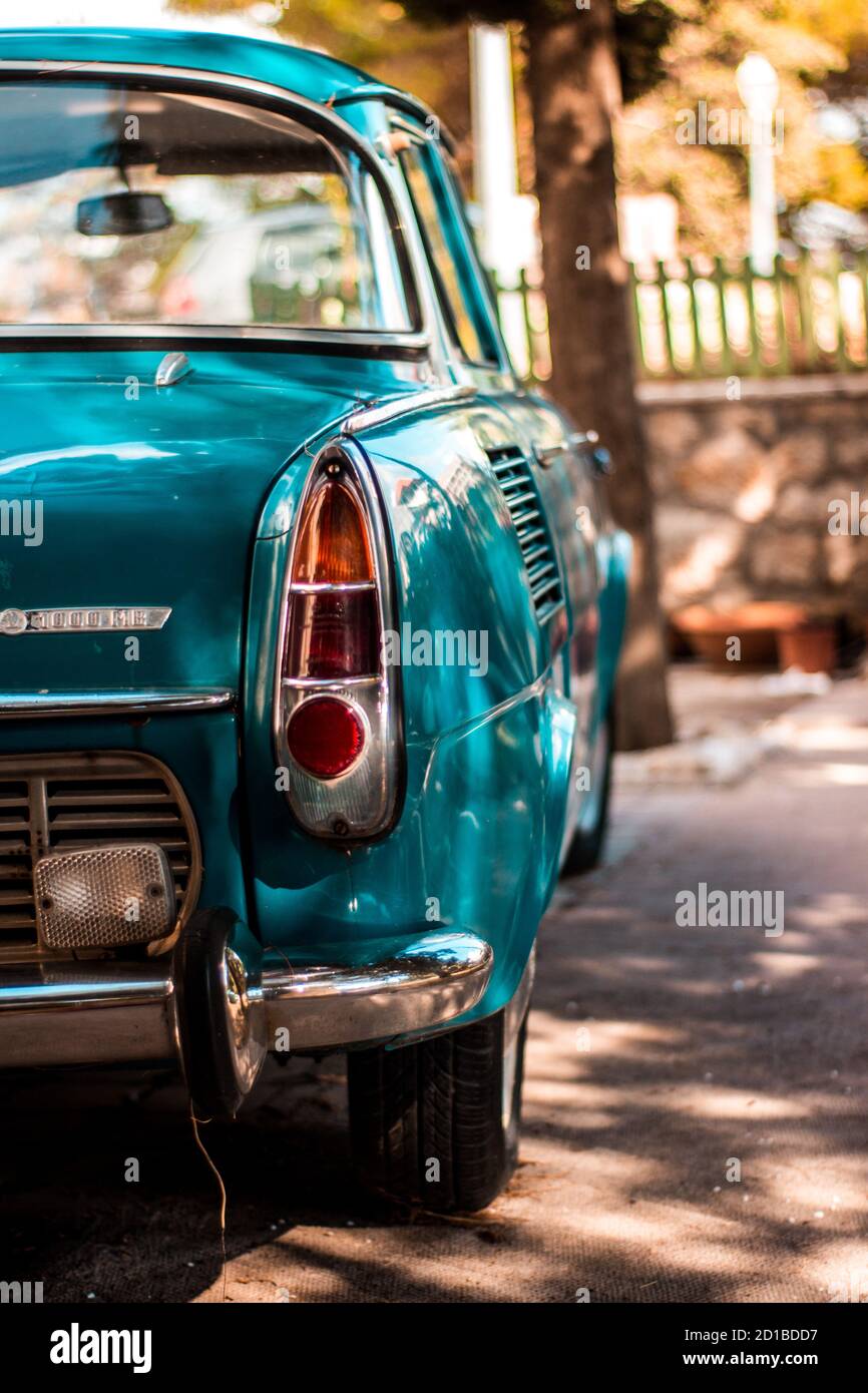 Old blue car Stock Photo - Alamy