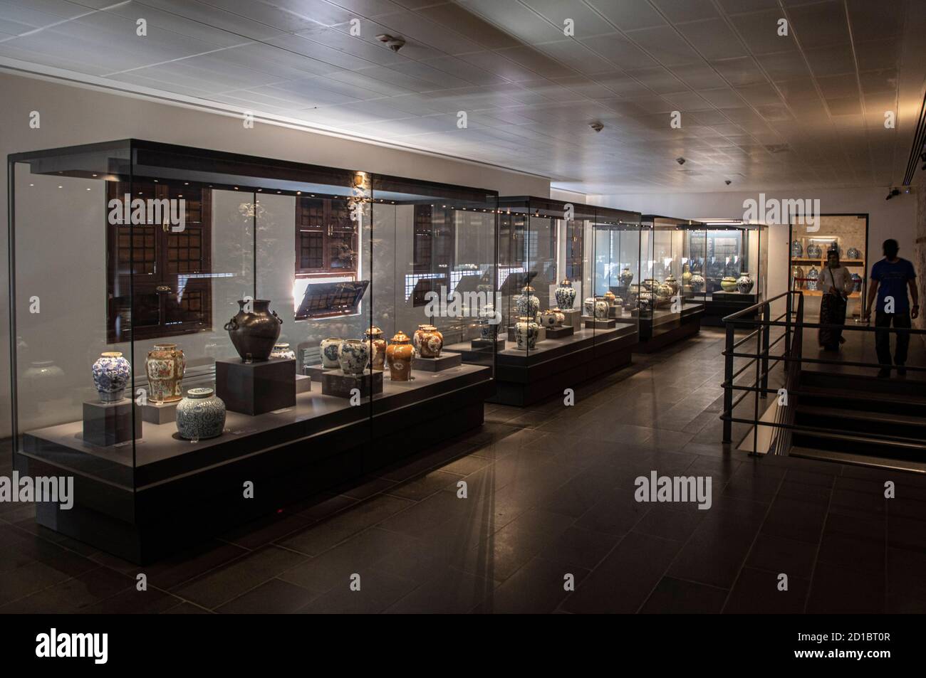 Porcelains palace hi-res stock photography and images - Alamy