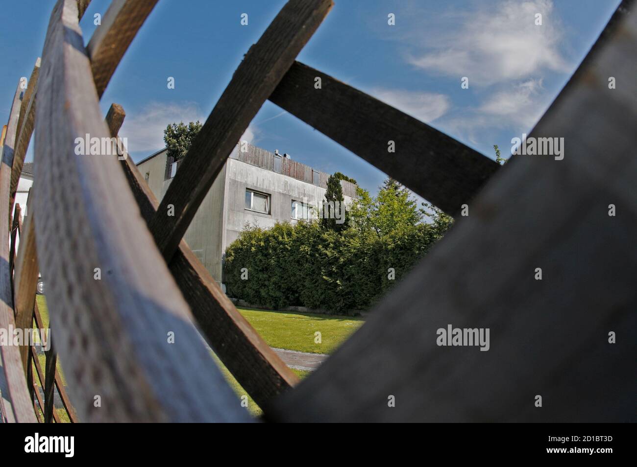 Josef fritzl house hi-res stock photography and images - Alamy