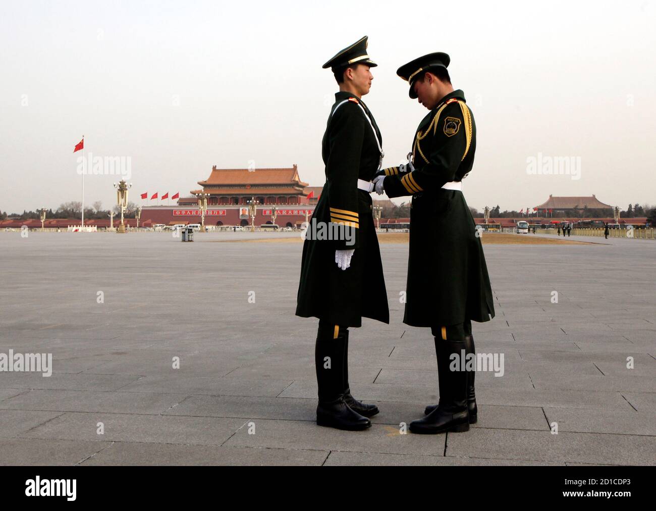 Beijing china policeman uniform hi-res stock photography and images - Alamy