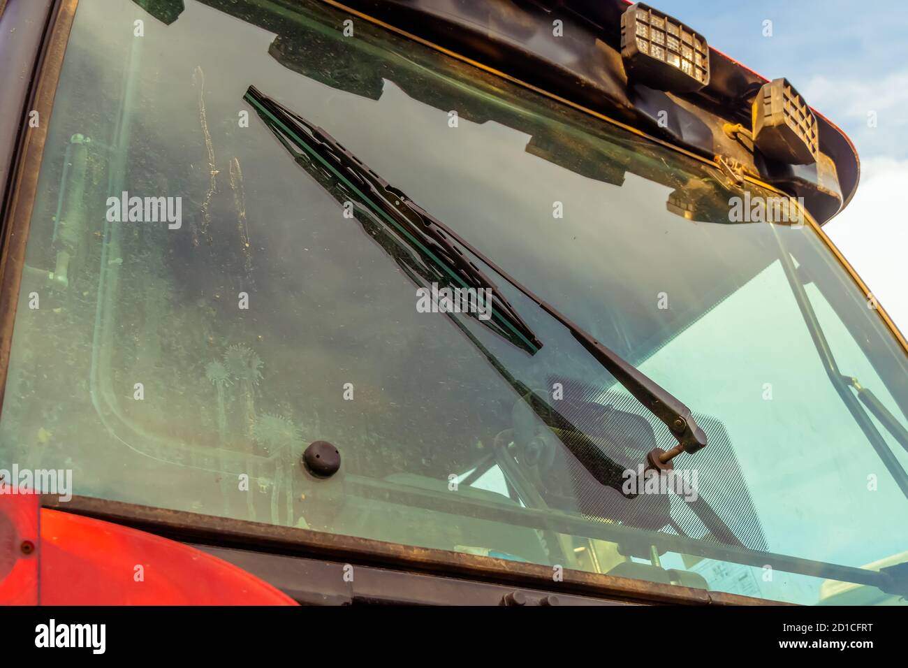 Red tractor trolley hi-res stock photography and images - Alamy