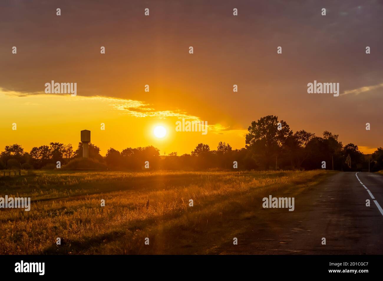 scenery of the countryside during a beautiful sunset Stock Photo - Alamy