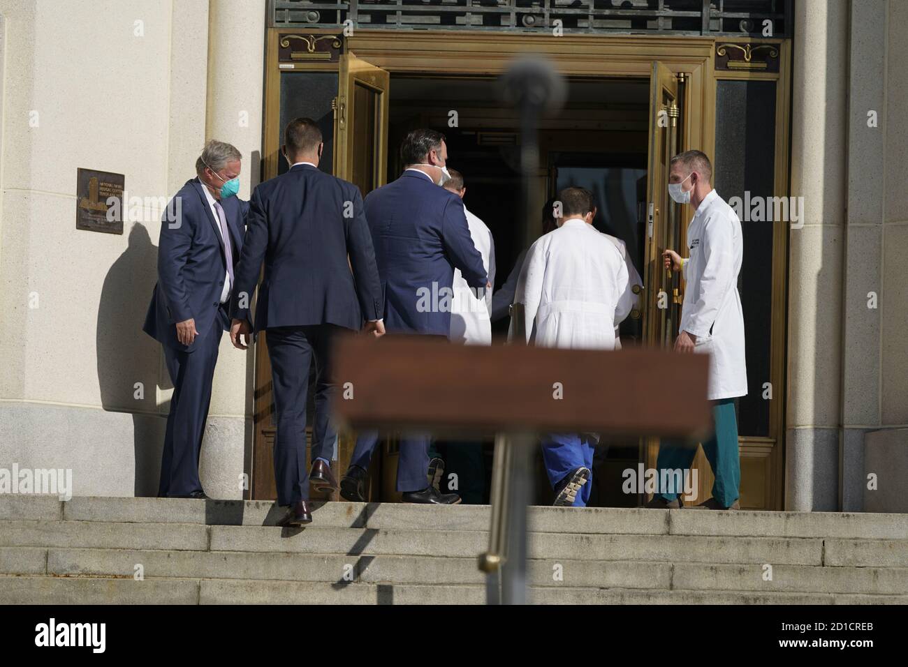 Walter reed medical center building hi-res stock photography and images ...