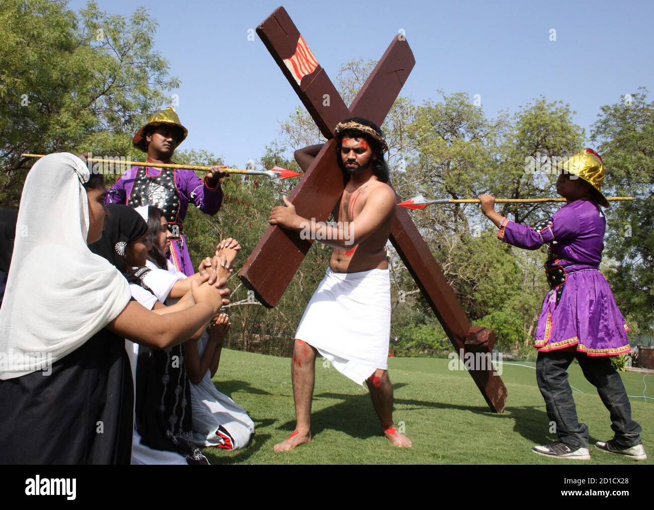 Crucifixion india hi-res stock photography and images - Alamy