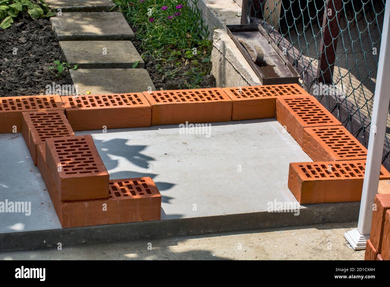 Hollow bricks hi-res stock photography and images - Alamy