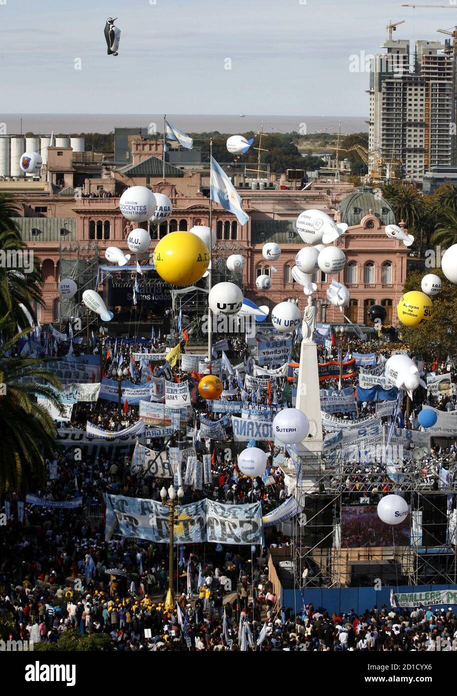 May revolution day argentina hi-res stock photography and images - Alamy