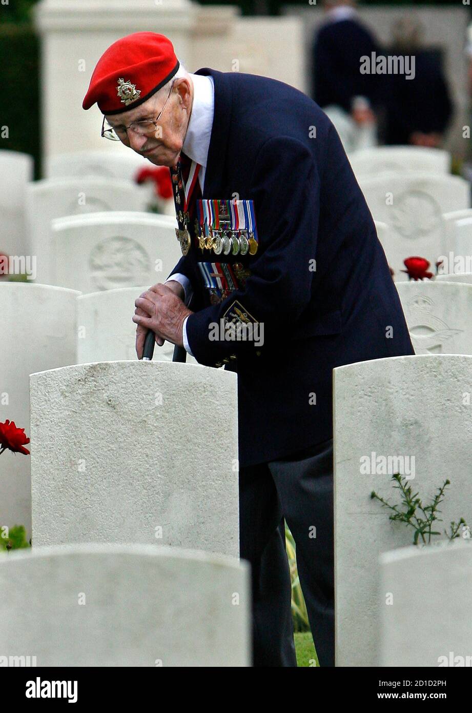 Canadian war cemetery dieppe hi-res stock photography and images - Alamy