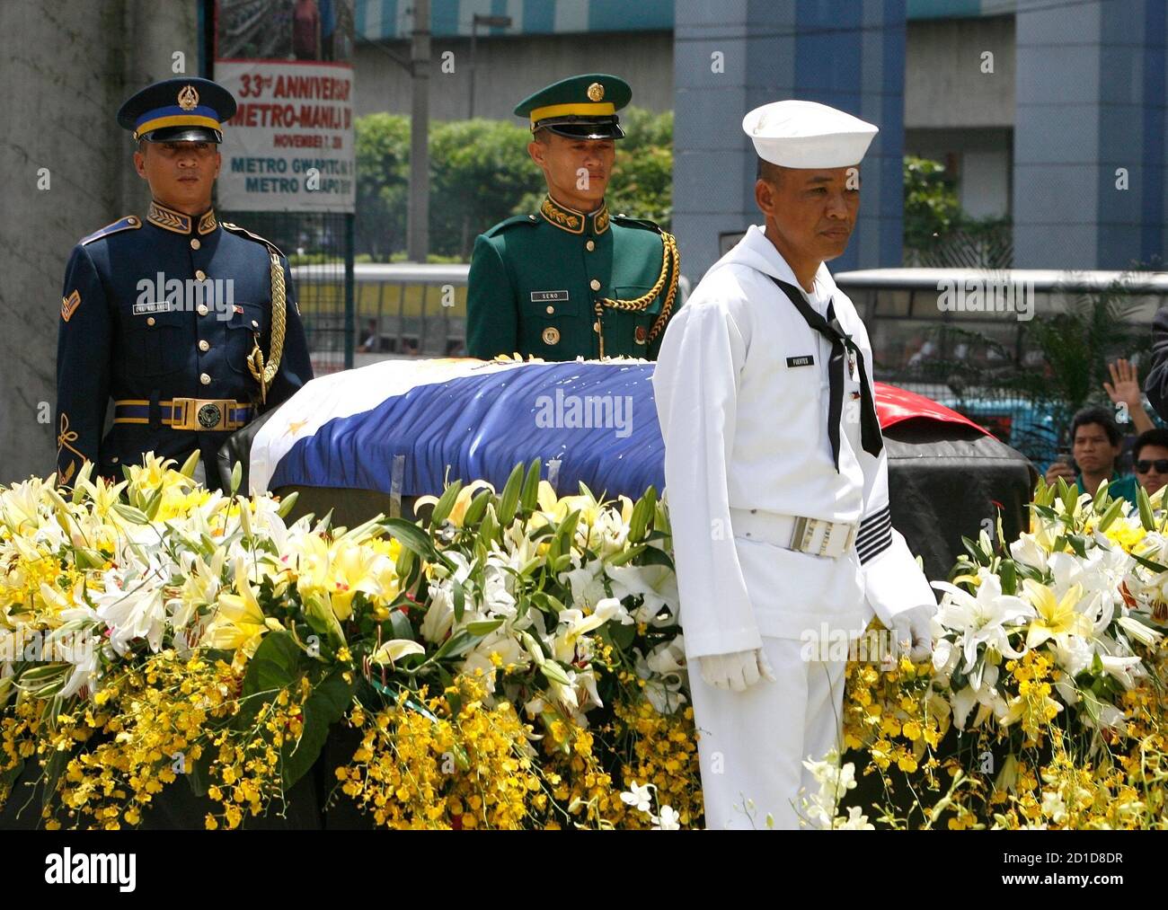 Corazon aquino manila hi-res stock photography and images - Alamy