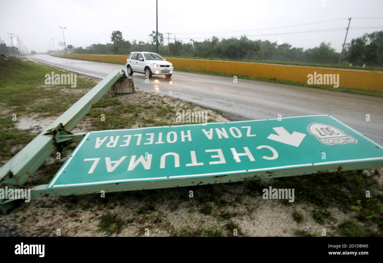 Knocked down road sign hi-res stock photography and images - Alamy