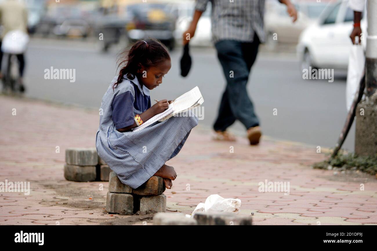 Homeless Girl Mumbai India High Resolution Stock Photography and Images ...