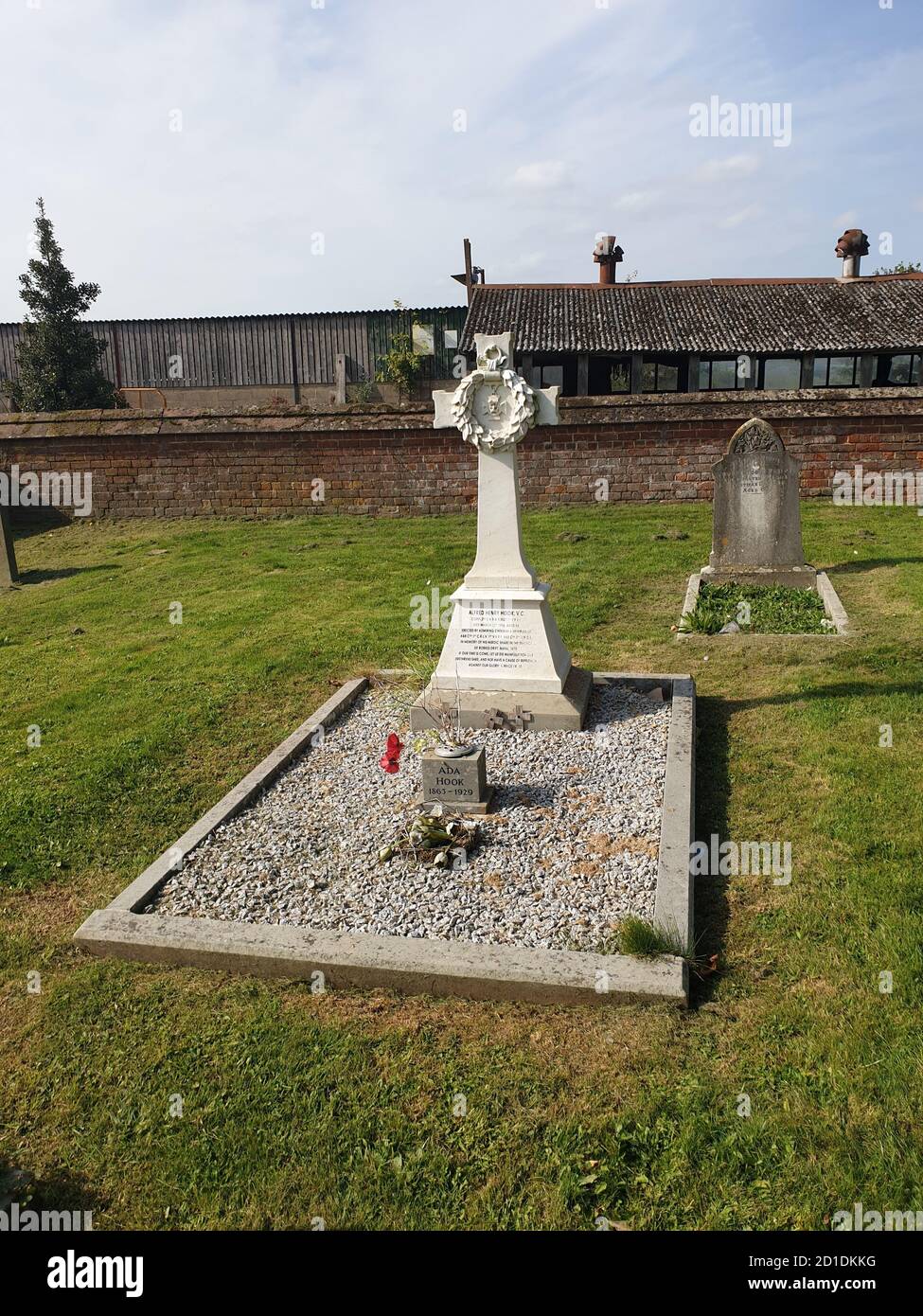 Grave of alfred henry hook, vc , Rorkes drift fame, Churcham ...