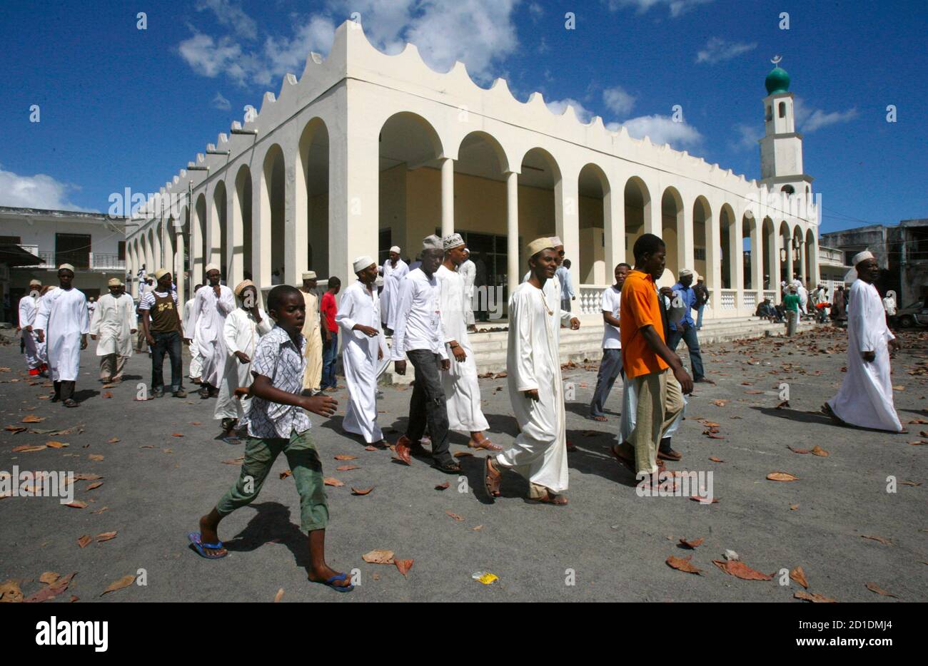 Comoros mosque hi-res stock photography and images - Alamy