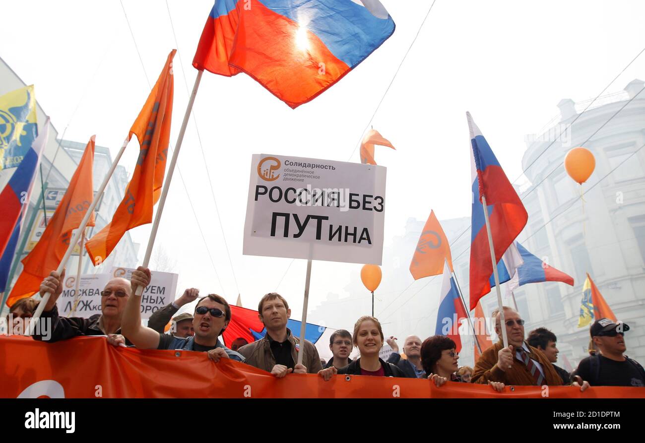 Putin and stalin poster hi-res stock photography and images - Alamy