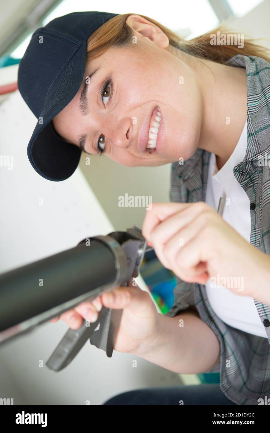 Caulk gun hi-res stock photography and images - Alamy