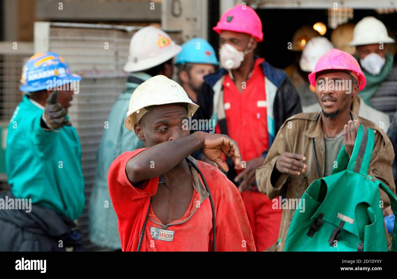 Underground miners african hi-res stock photography and images - Alamy