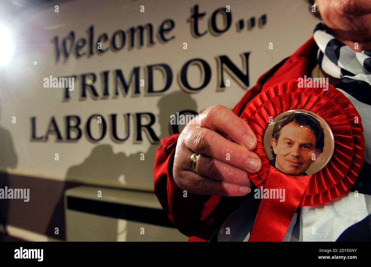 Labour 1997 election campaign hi-res stock photography and images - Alamy