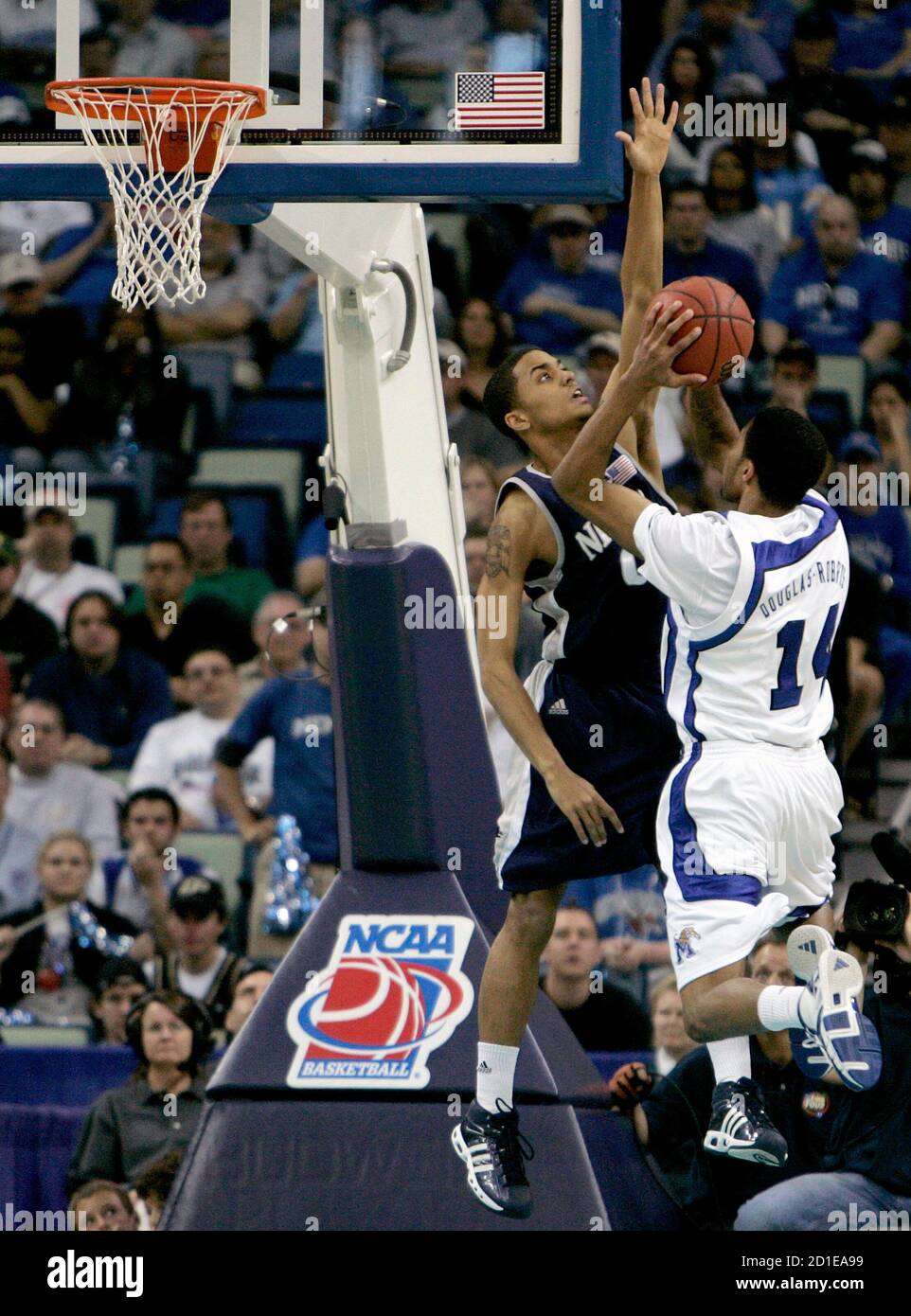 Gardner douglas hi-res stock photography and images - Alamy