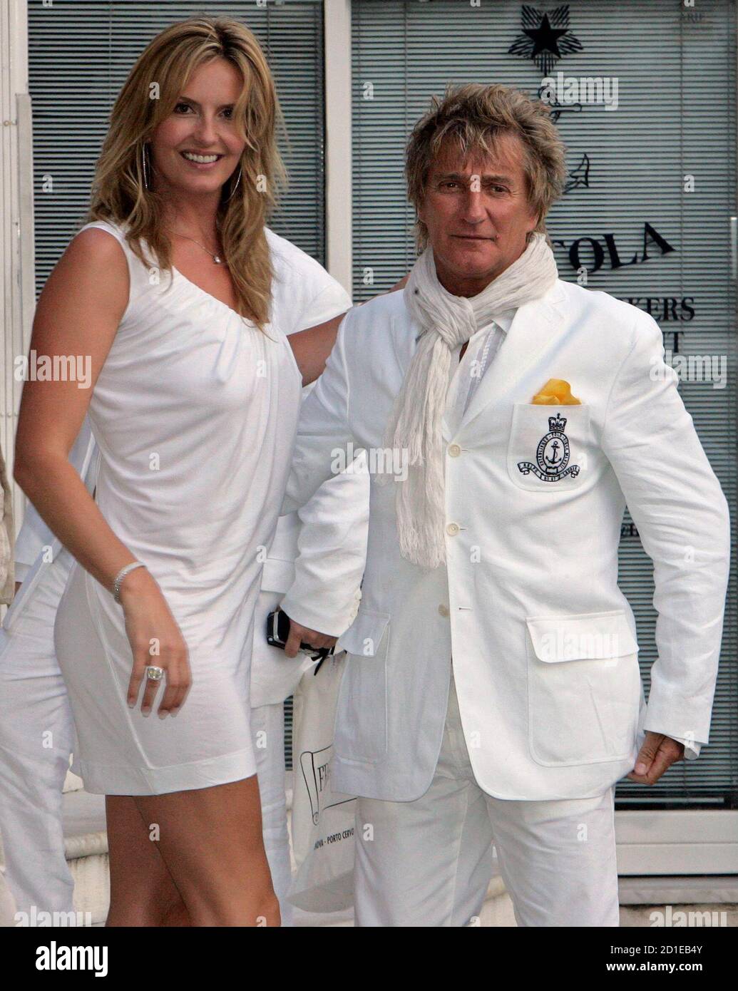 Penny lancaster model hi-res stock photography and images - Alamy