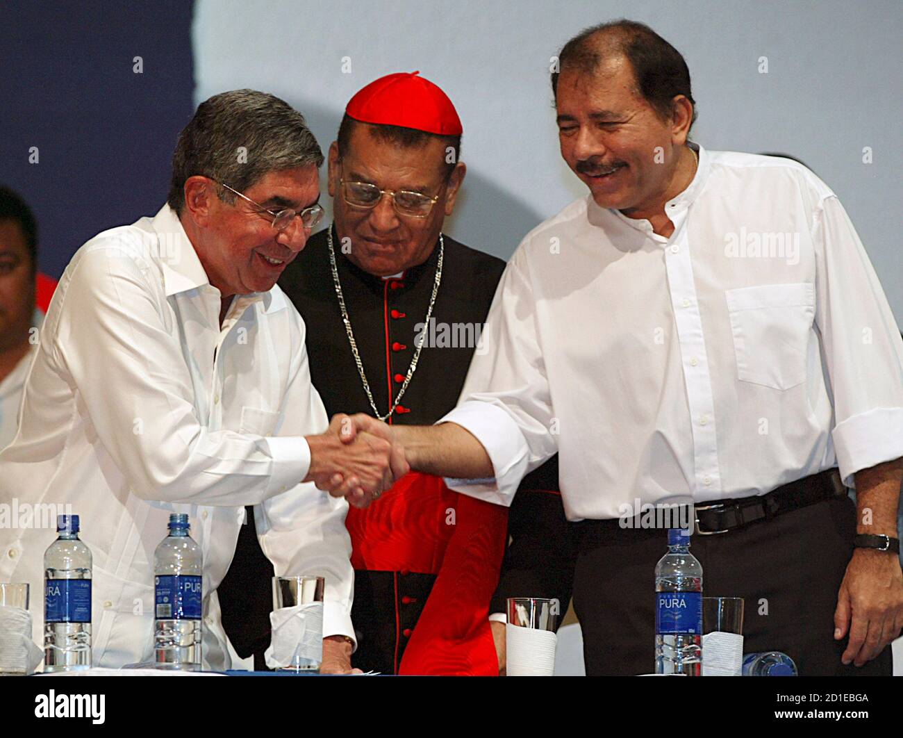 Shake hands catholic hi-res stock photography and images - Alamy