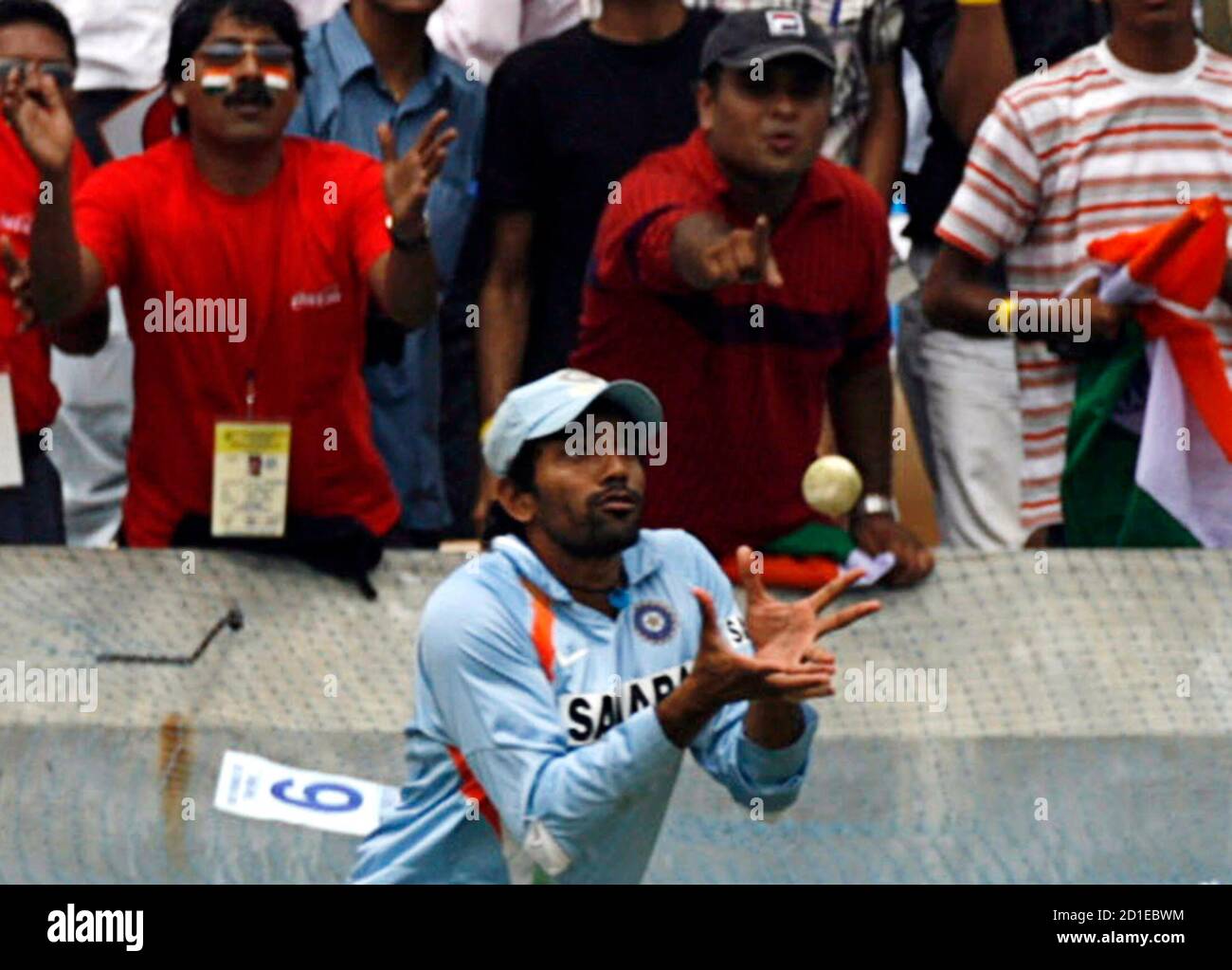 Robin uthappa hi-res stock photography and images - Alamy