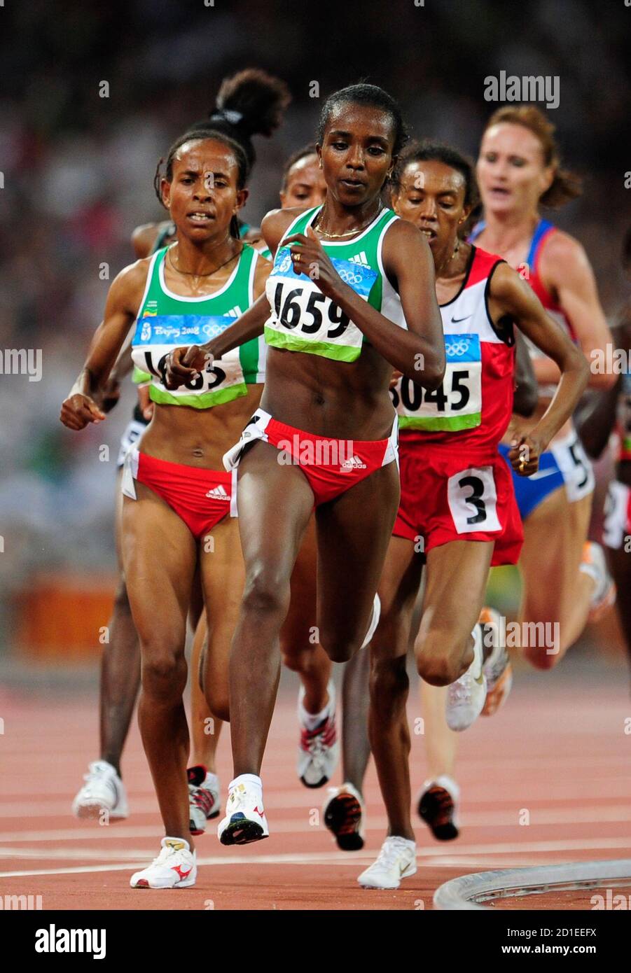 Tirunesh dibaba ethiopia olympic stadium hi-res stock photography and ...