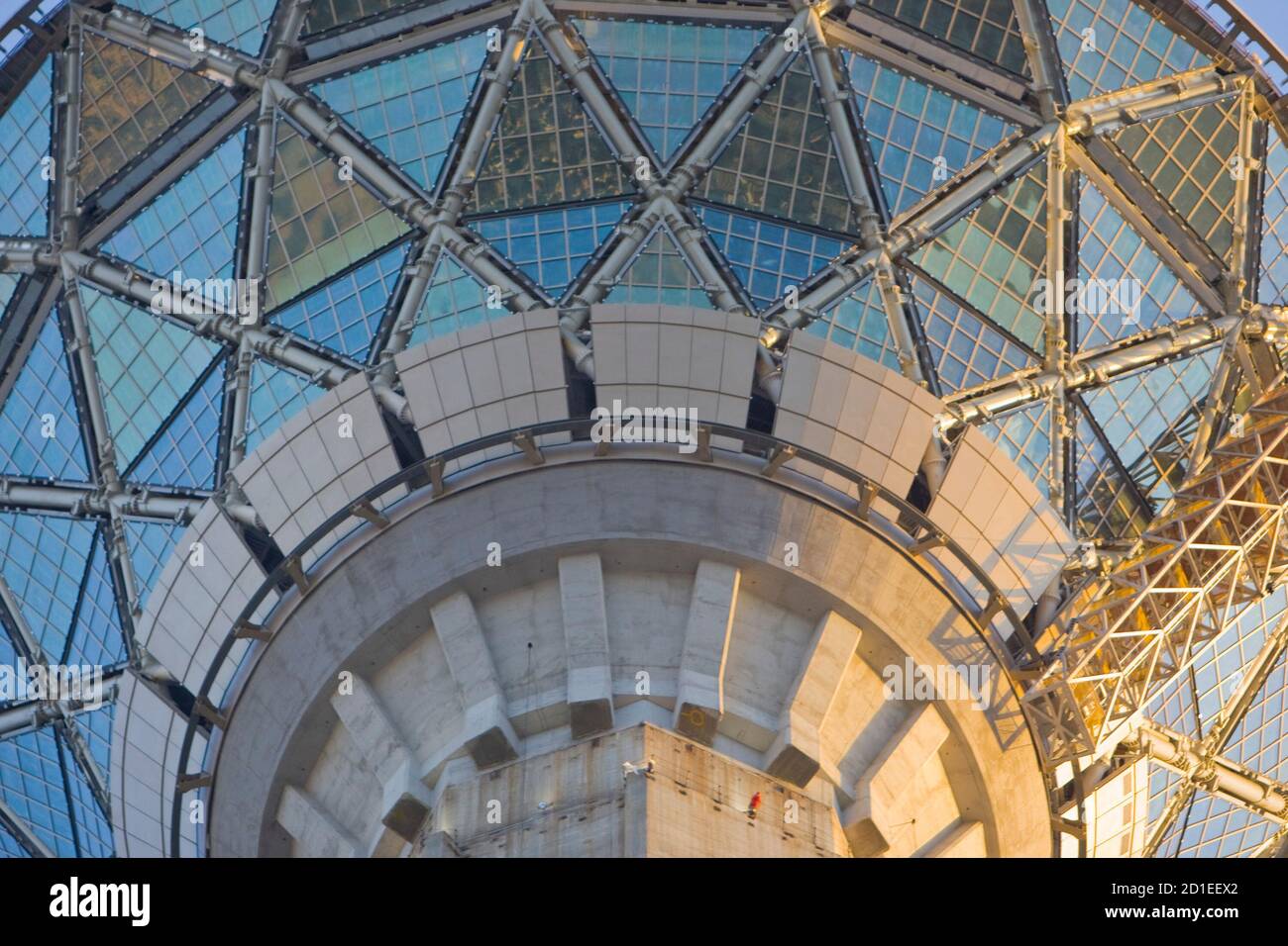Fourth tallest skyscraper in the world hi-res stock photography and ...