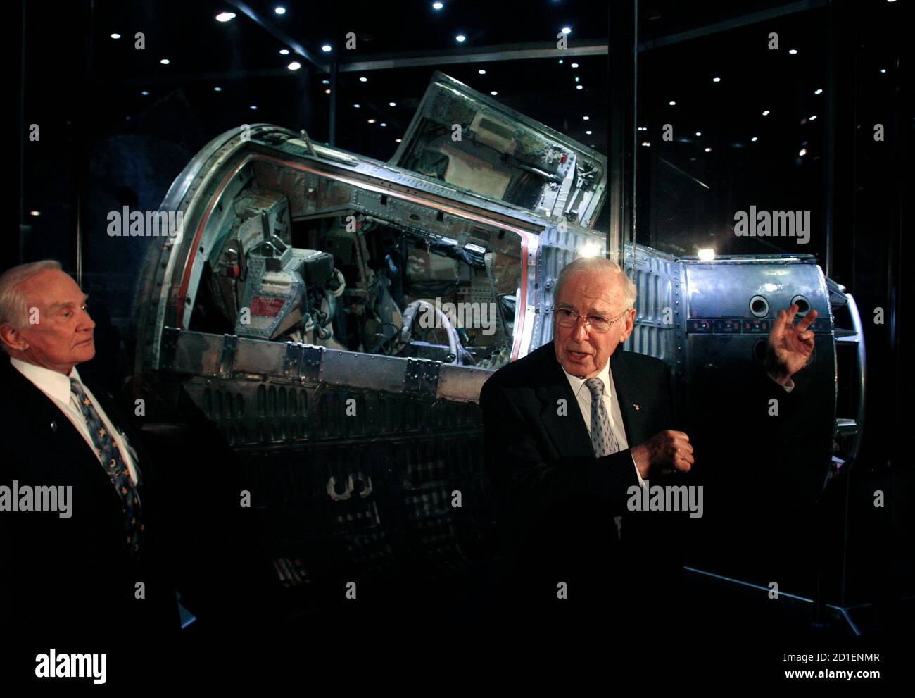 Gemini 12 astronauts lovell and aldrin hi-res stock photography and ...