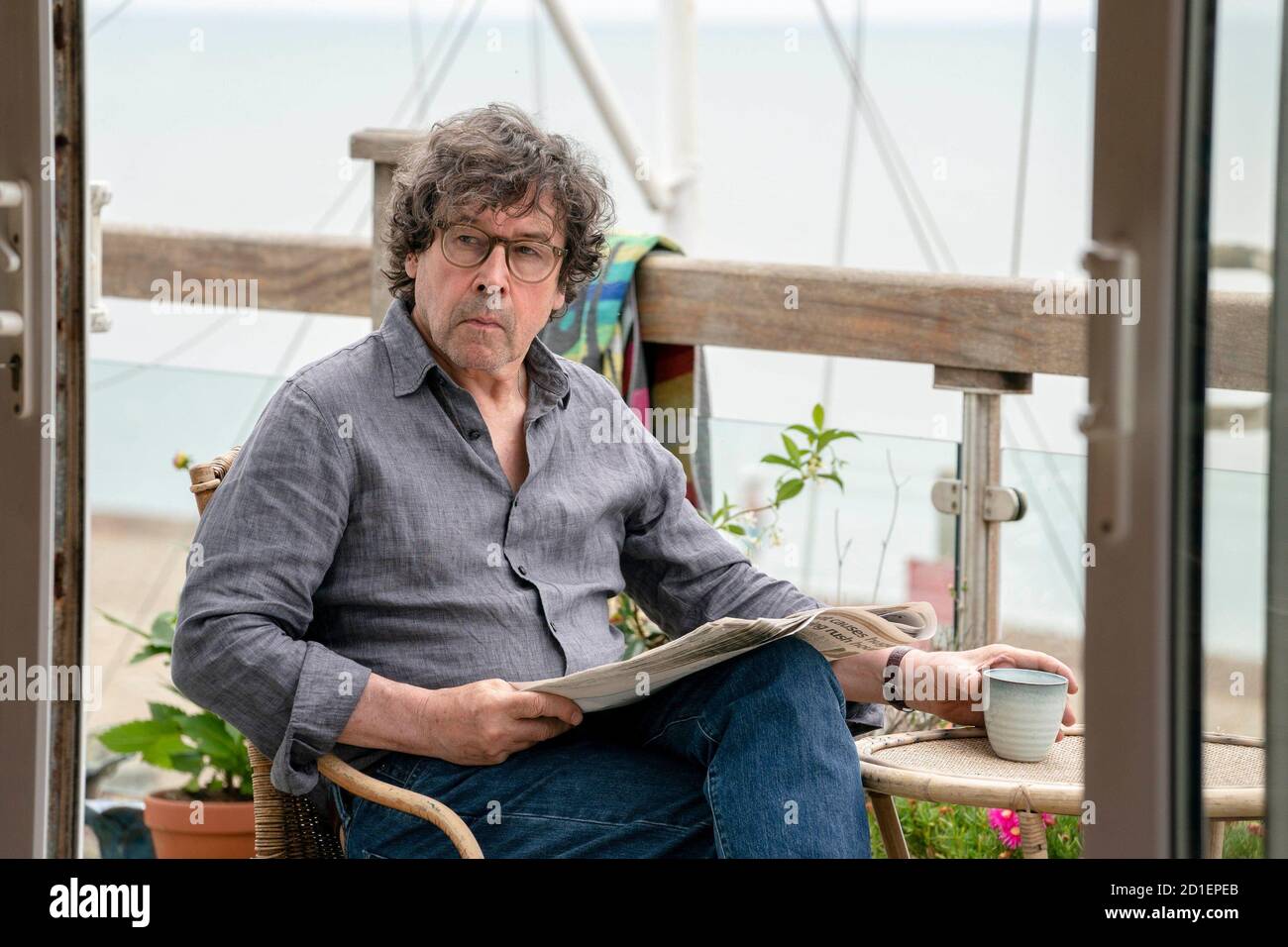 FLESH AND BLOOD, Stephen Rea, (Season 1, ep. 101, aired in the US on ...